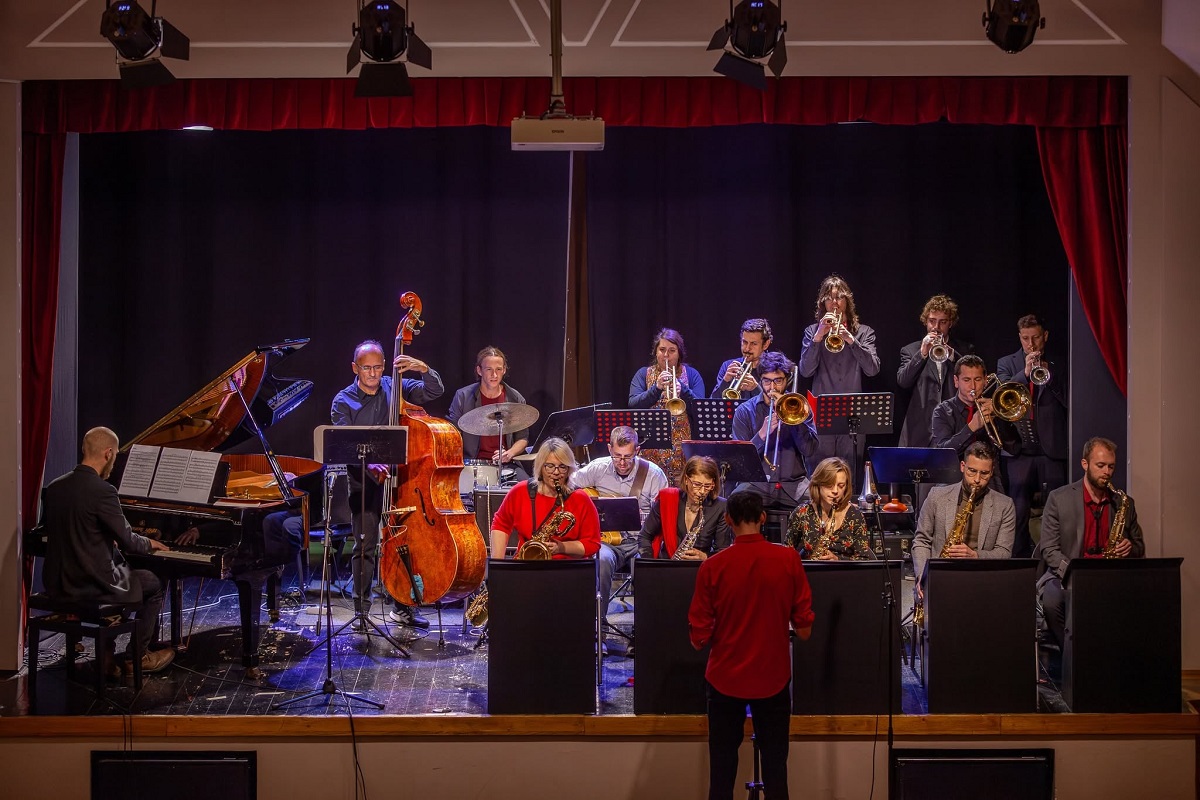 Big Band Pula + velika padela: fritaja od 2026 jaja - Advent u Puli